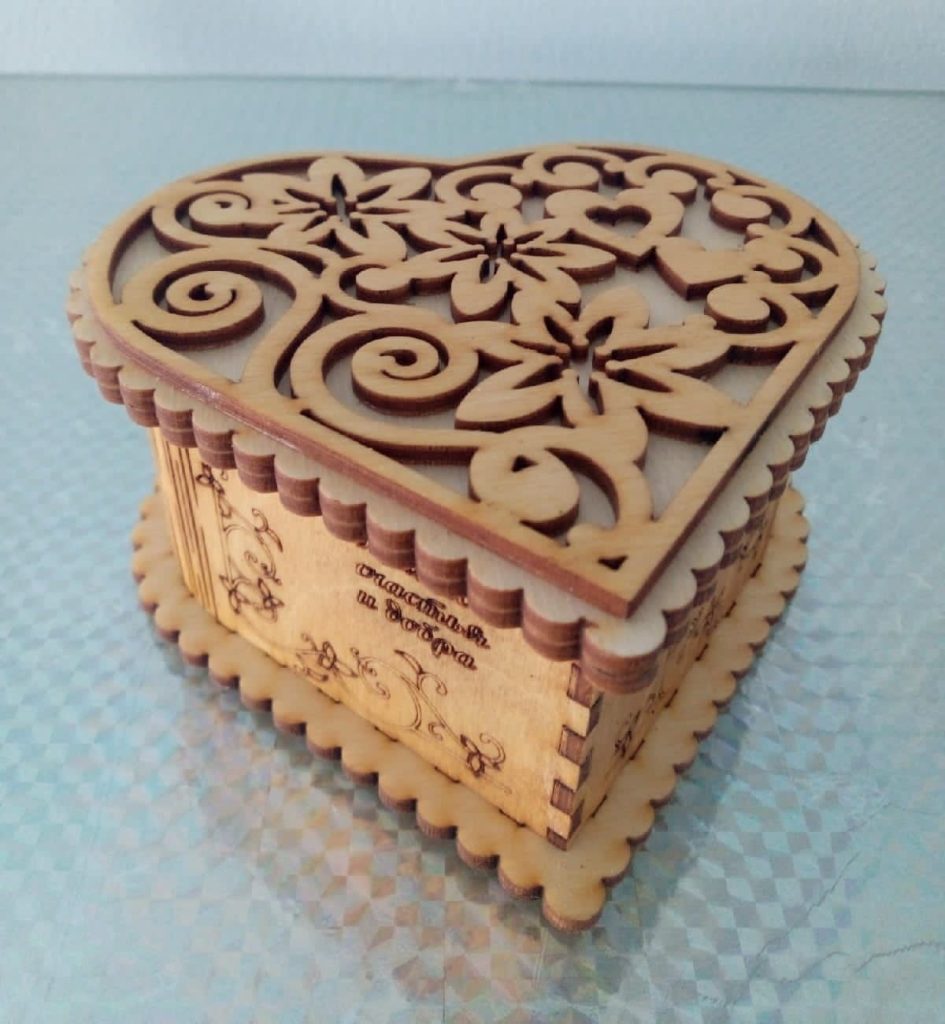 Wooden Heart Shape Jewelry Box - Ex And Next